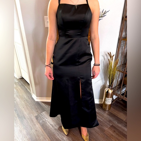 JJs House | Dresses | Jjs House Black Satin Full Length Gown With Front ...
